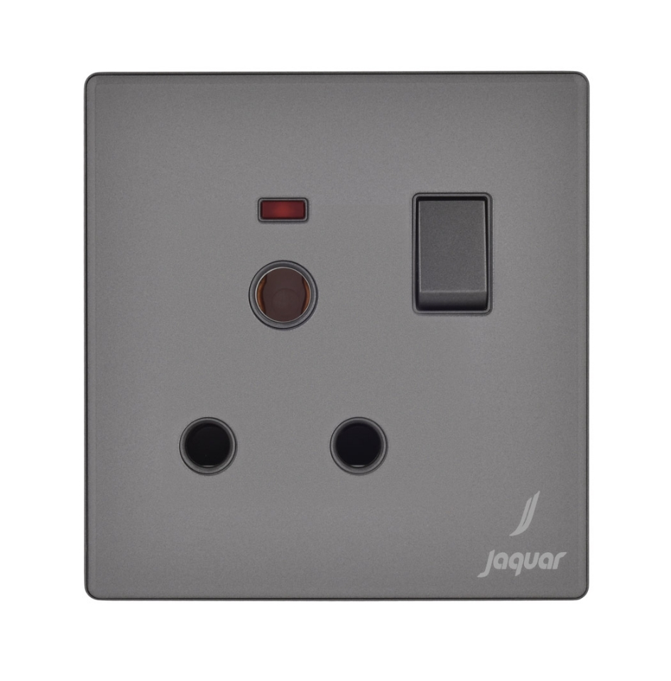 16A Switched Socket With Indicator