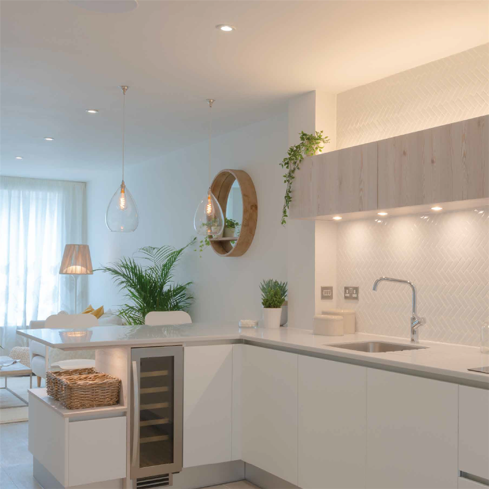 5 Tips To Master Modern Kitchen Light Fixtures