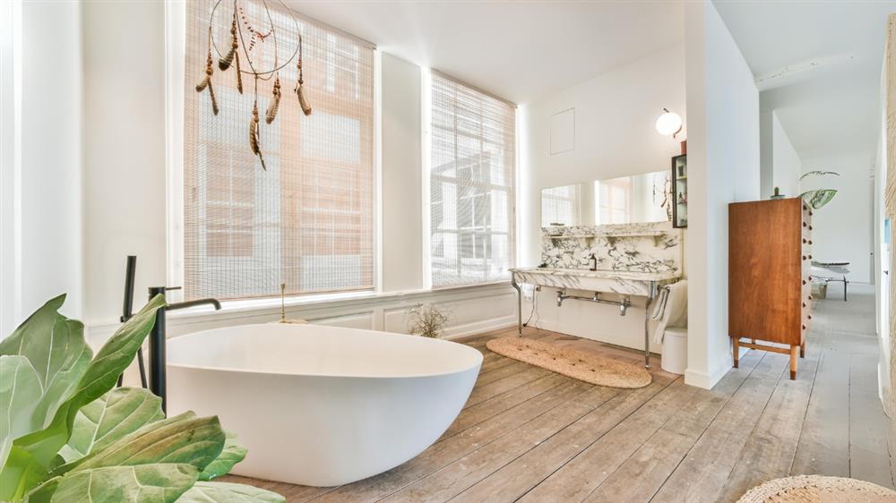 10 Modern Bathtub Designs to Transform Your Bathroom
