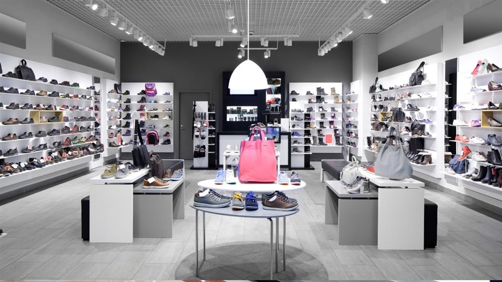 8 Innovative Lighting Designs for Modern Retail Spaces