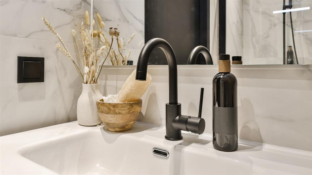 Guide to Choosing the Perfect Bathroom Faucet