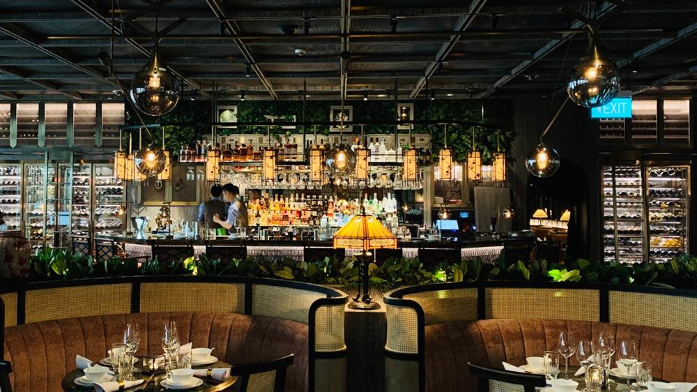 9 Lighting Ideas to Enhance Your Restaurant's Ambiance