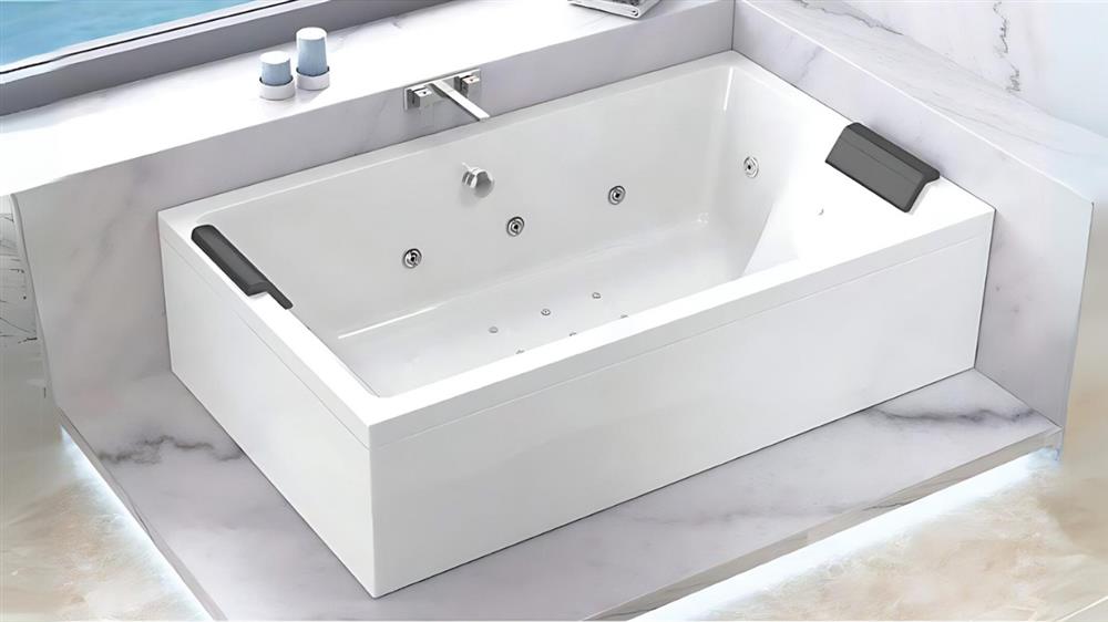 How to Choose a Bathtub for a Romantic Bathing Experience