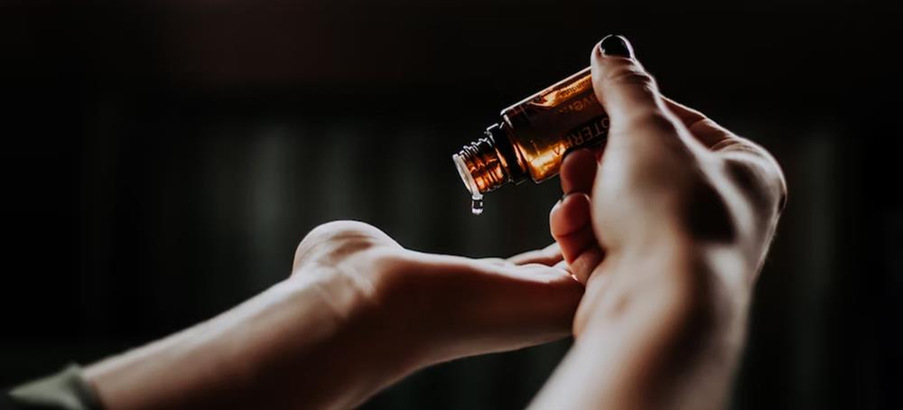 Oil Bath Benefits - Discover Traditional Wellness with Jaquar