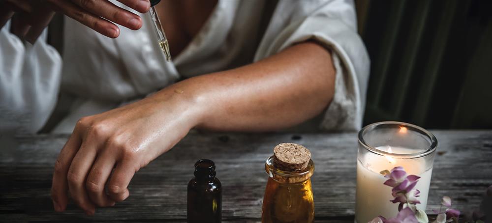 Oil Bath Benefits - Discover Traditional Wellness with Jaquar